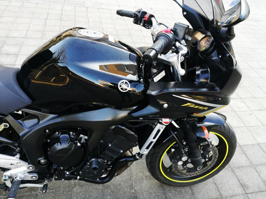 Yamaha Fz6 S2, 2009 god.