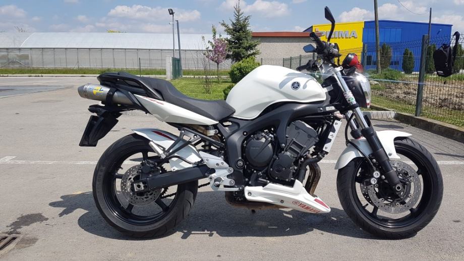 Yamaha Fz600 600 cm3, 2009 god.