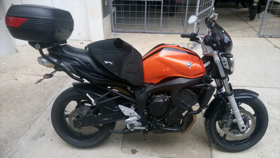 Yamaha FZ6N 600 cm3, 2006 god.