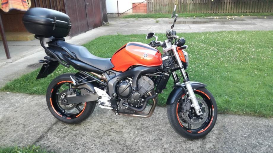 Yamaha FZ6N 600 cm3, 2006 god.