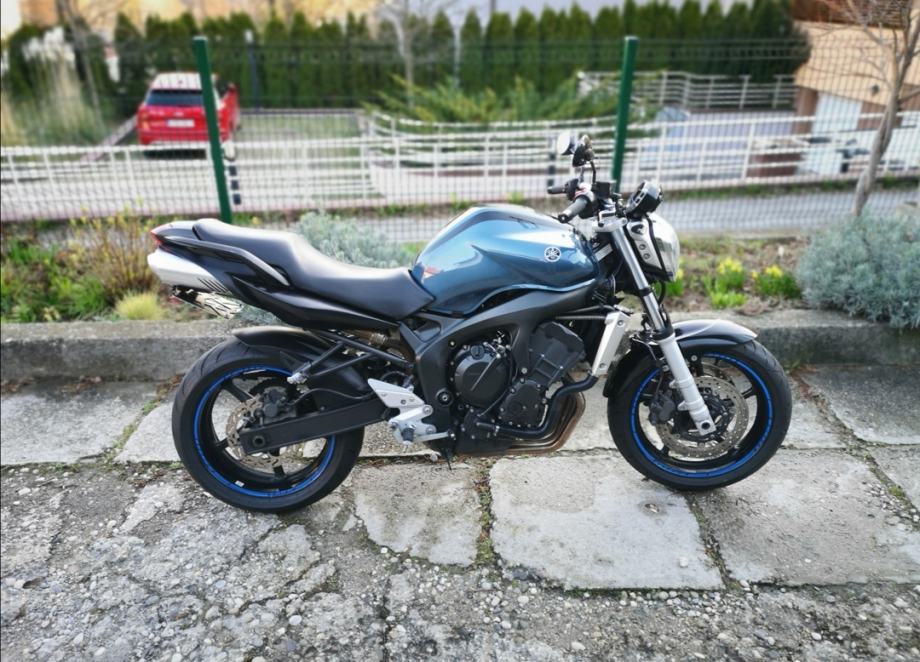 Yamaha FZ6n 600 cm3, 2006 god.