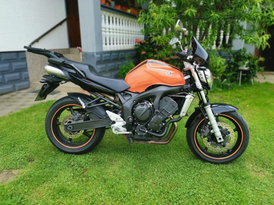 Yamaha FZ6N 600 cm3, 2006 god.