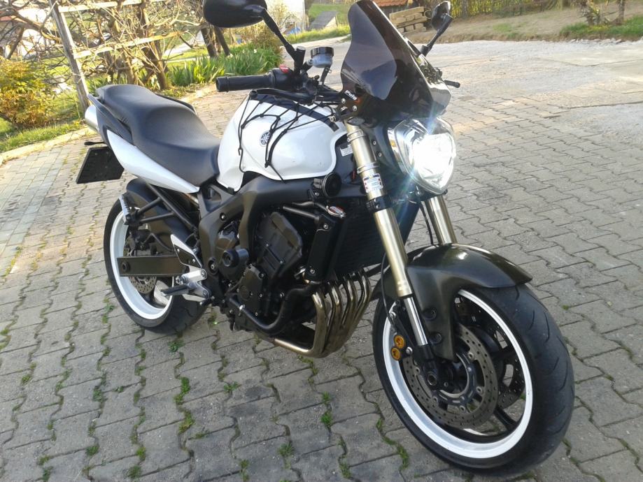 Yamaha FZ6n 600 cm3, 2006 god.
