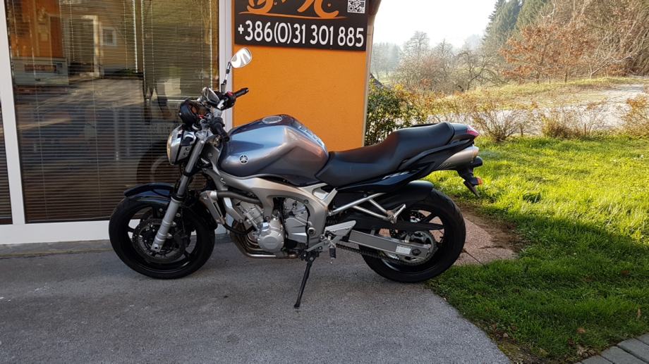 Yamaha fz6n 600 cm3, 2005 god.