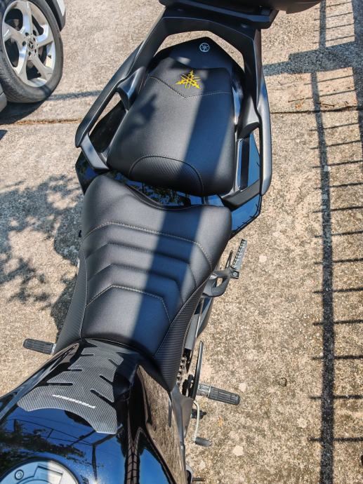 Yamaha FZ8 Fazer 779 cm3, 2011 god.
