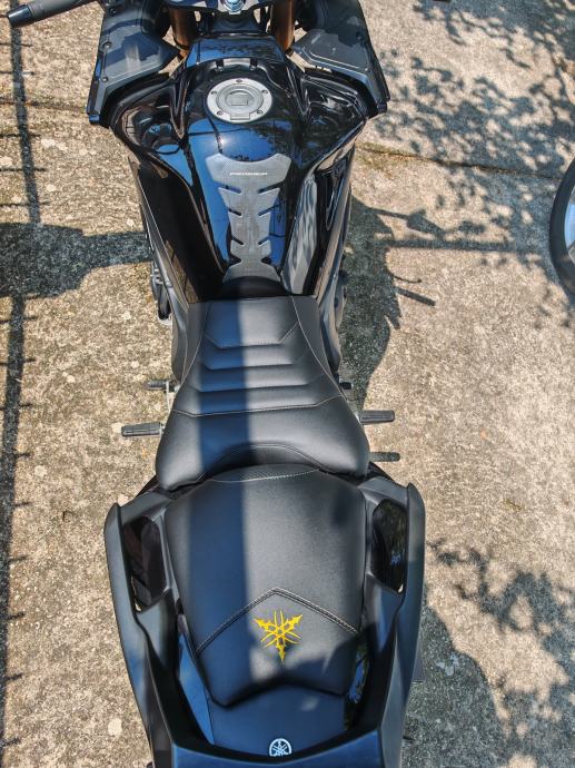 Yamaha FZ8 Fazer 779 cm3, 2011 god.