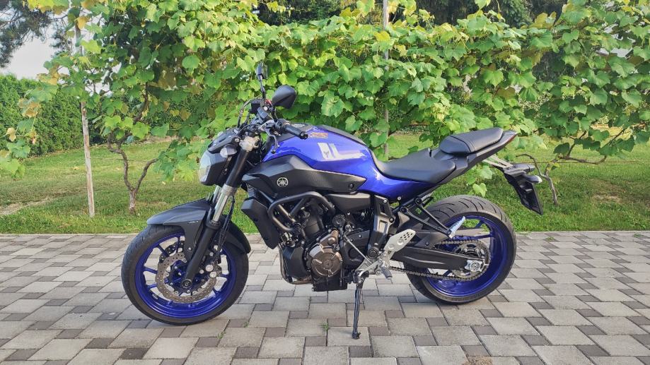 YAMAHA MT07 2017 A2(35kw) mt 07, 2017 god.