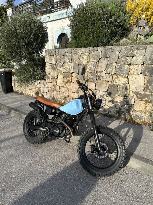 Yamaha TW 125 (200) cafe racer / scrambler, 2000 god.