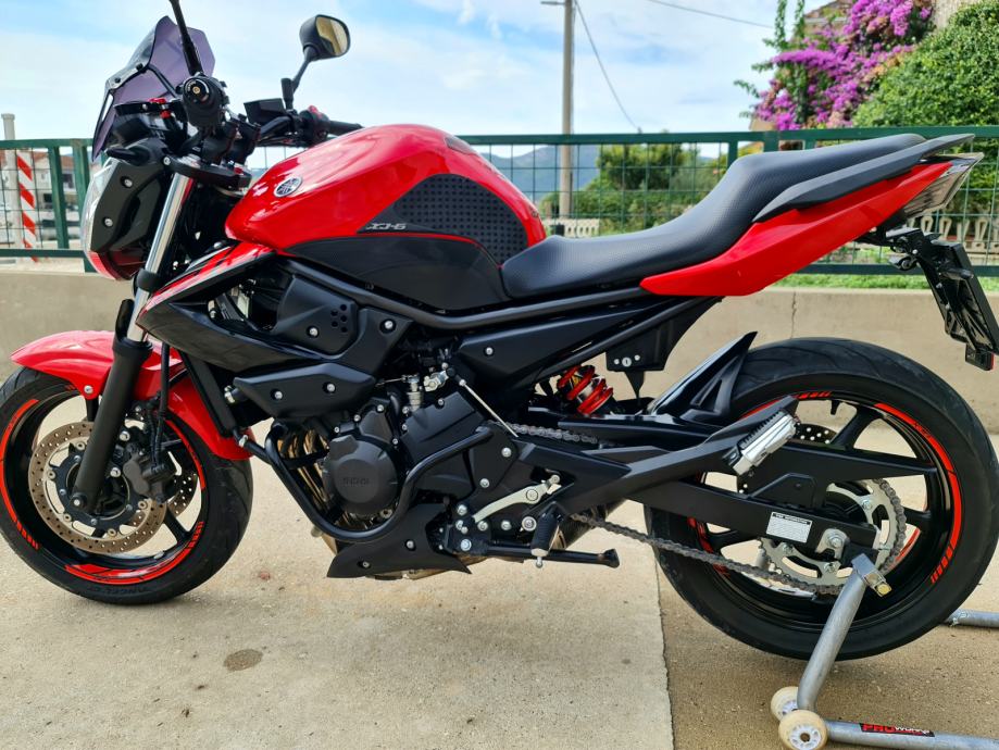 Yamaha Xj6n 600 cm3, 2012 god.