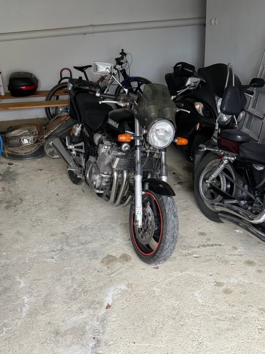 Yamaha Xjr 1300 1251 cm3, 2000 god.