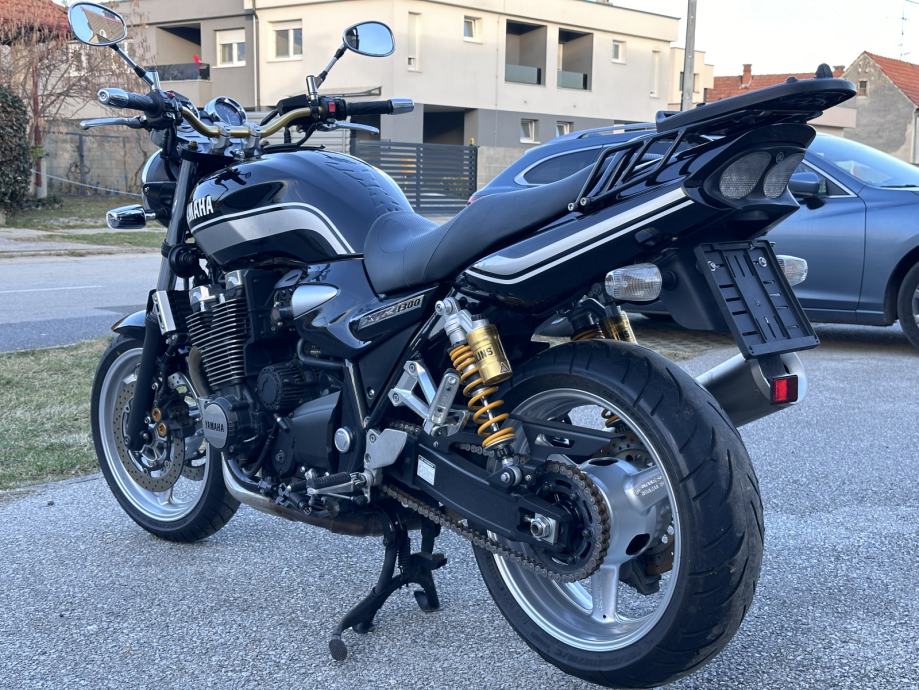 Yamaha XJR 1300 1300 cm3, 2011 god.