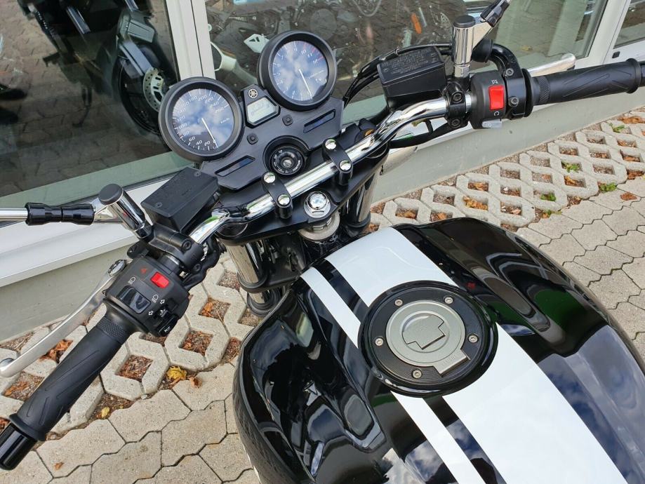 Yamaha XJR 1300 1300 cm3, 2014. g. (zamjena za MT07), 2014 god.