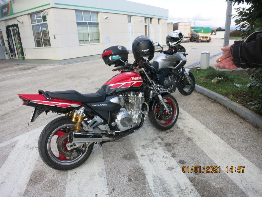 Yamaha XJR 1300 SP 1300 cm3, 2001 god.
