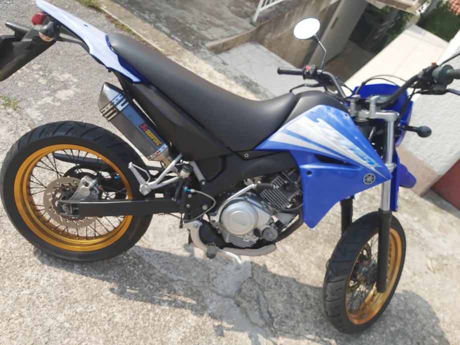 Yamaha XT125X 125 cm3, 2008 god.