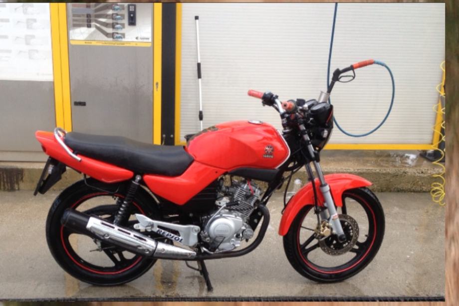 yamaha ybr, 2006 god.