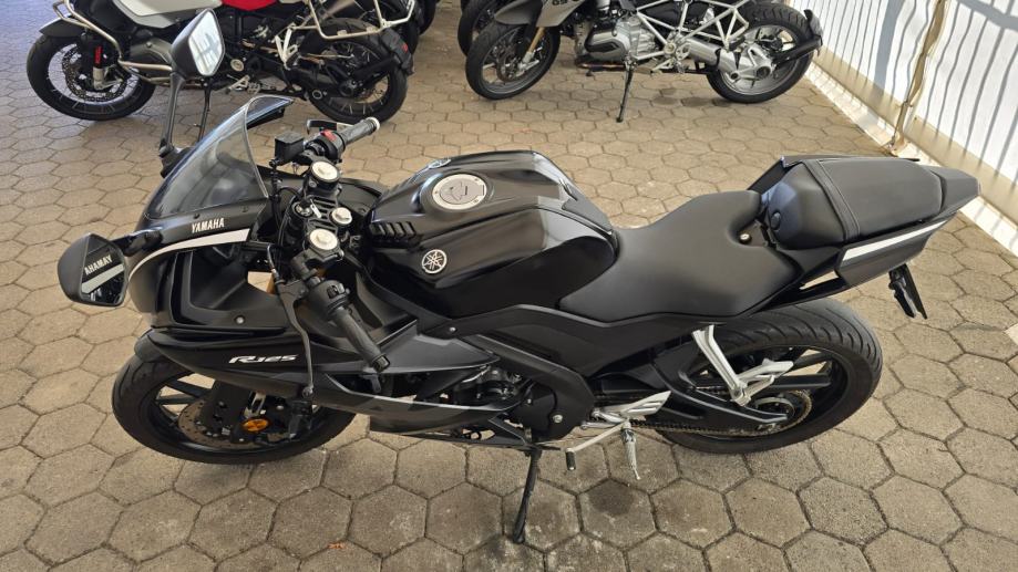 Yamaha YZF 125 R ABS, S GARANCIJOM, 2021 god.