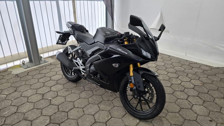 Yamaha YZF R125 ABS, S GARANCIJOM, 2021 god.