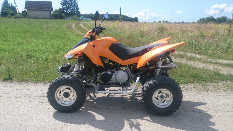 Access Motor 300 IRS, 2009 god.