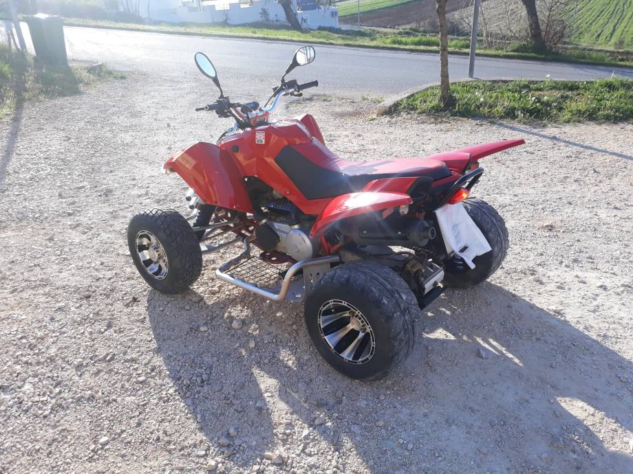 Access Motor Apollo 300 cm3, 2012 god.