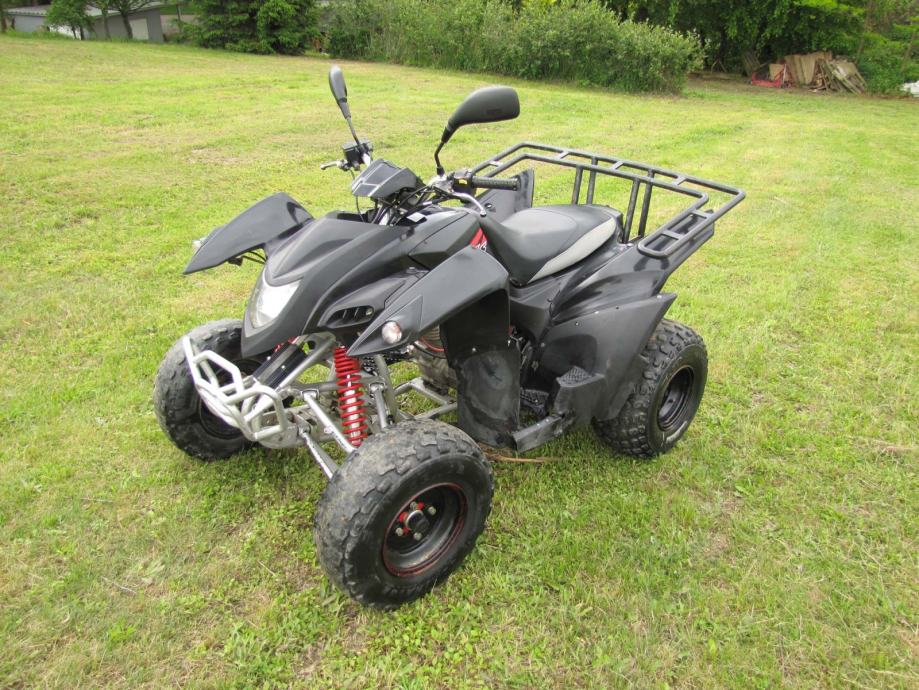 ADLY 300 xs 282 cm3, 2010 god.