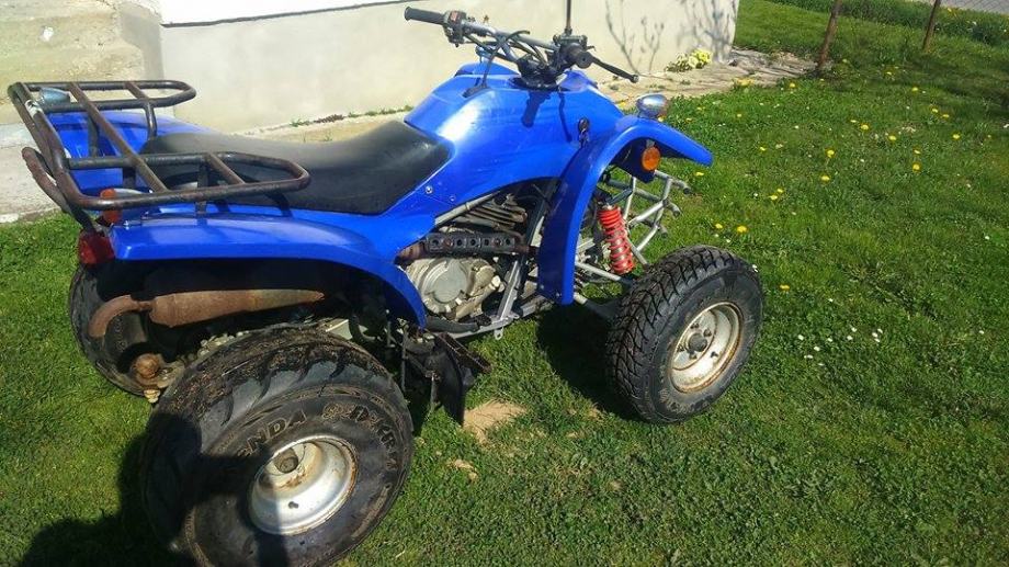 ADLY 300 xs 300 cm3, 2006 god.