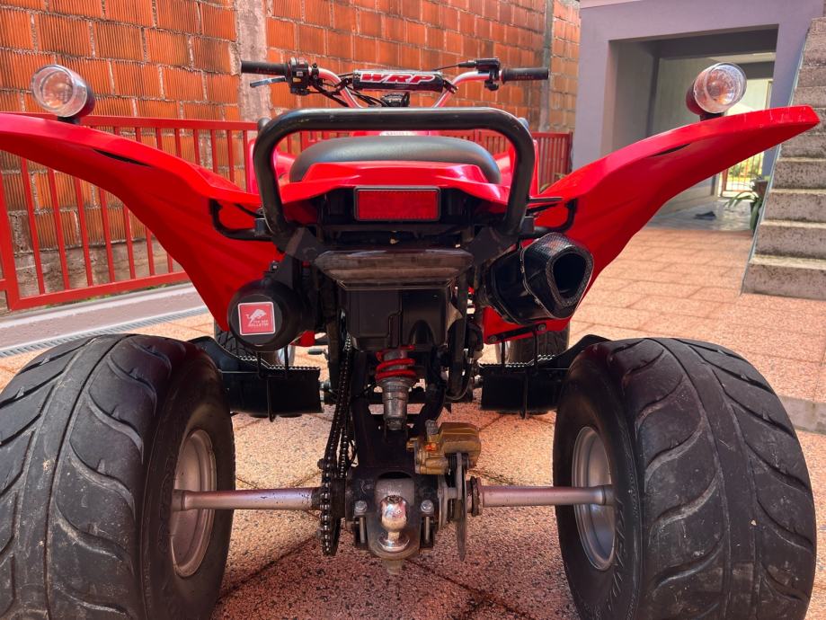 Quad ADLY 300s, 2006 god.