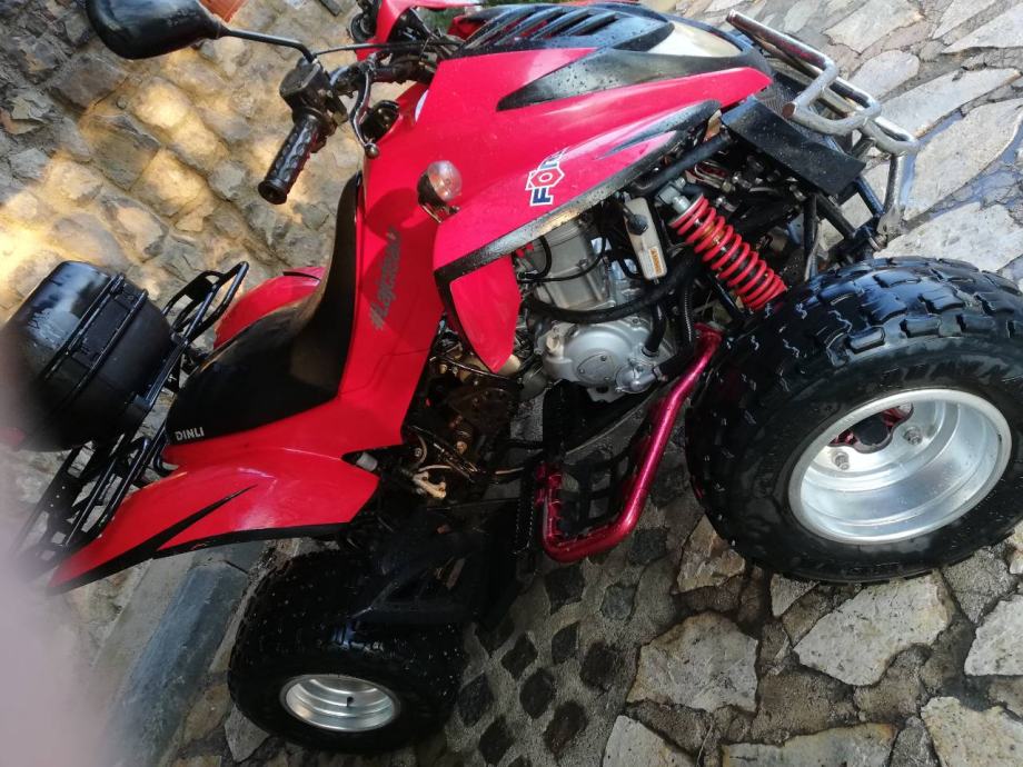 ADLY Dinly 300 300 cm3, 2006 god.