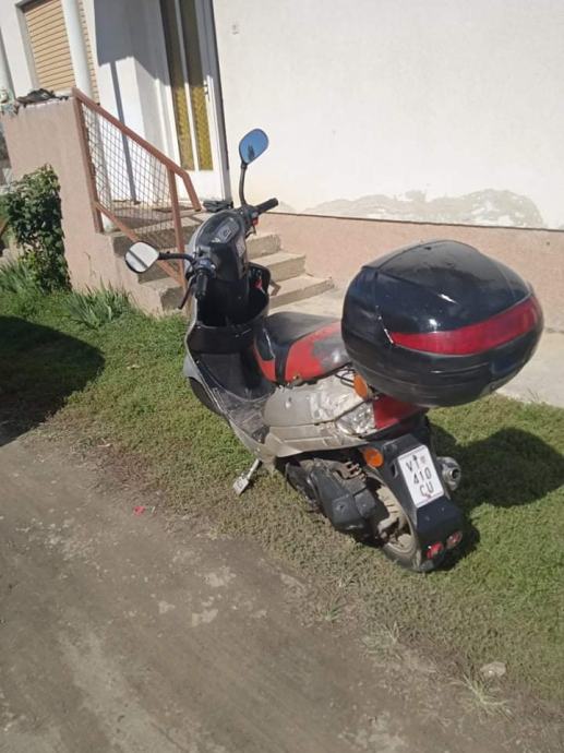 ATV skuter registriran i ispravan za 1500kn, 2012 god.