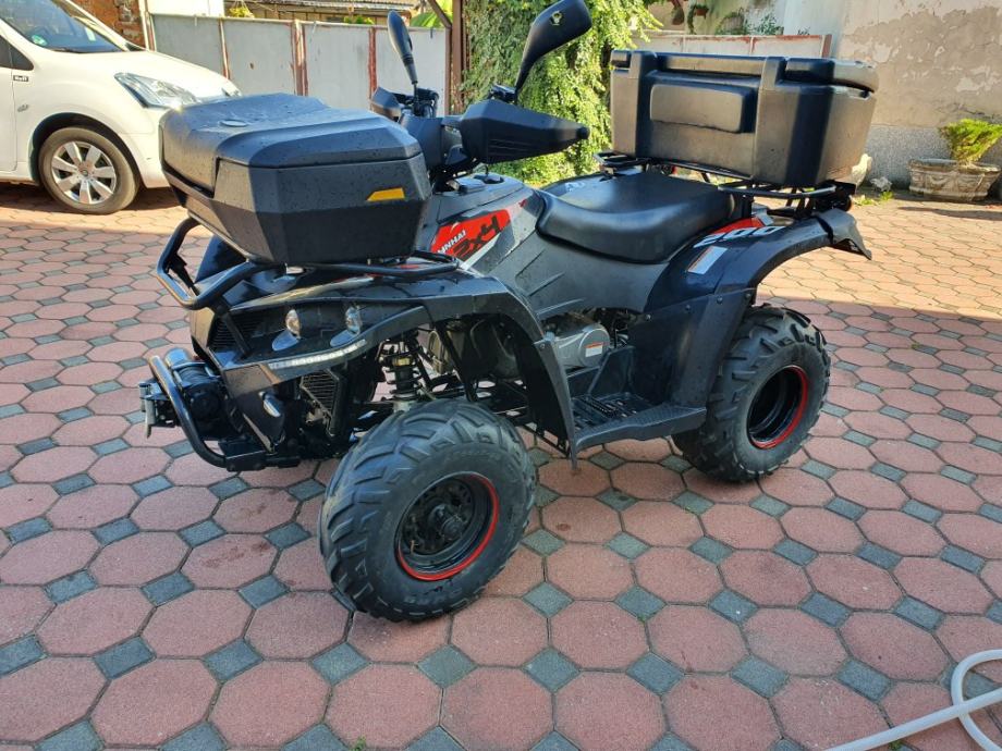 Linhai 200 2x4 200 cm3 / Full Oprema / Reg 2 Godine / 2 Kofera, 2018 god.