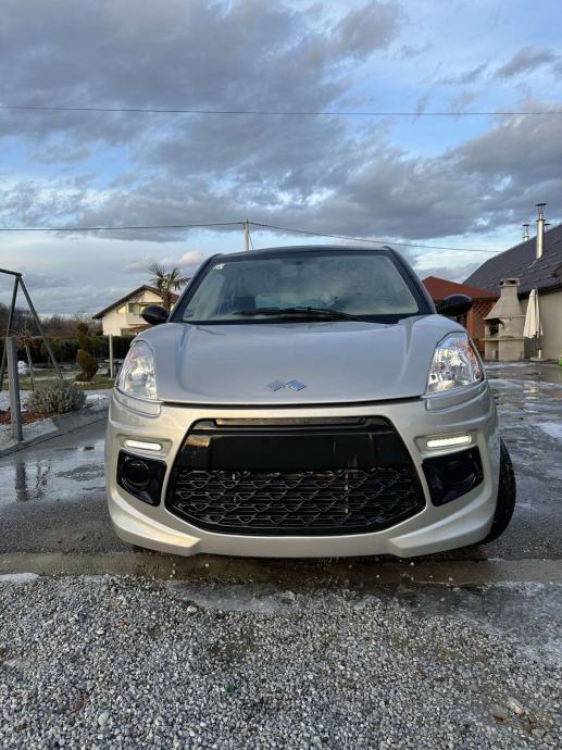 MINI CAR LIGIER L6 505 cm3, vozi se sa kategorijom za moped AM, 2016 god.