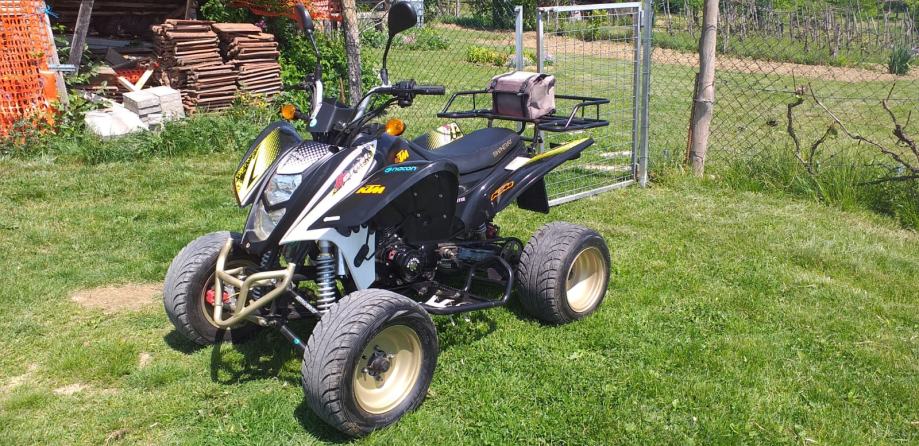 QUAD 250 REGISTRIRAN god dana!!!!DOSTAVA, 2014 god.