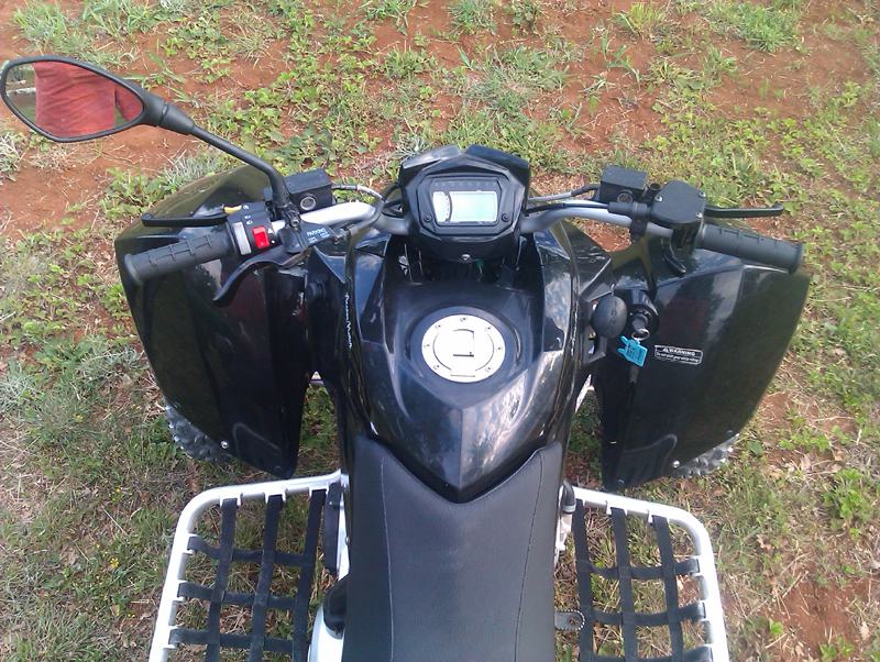 QUAD ACCESS APOLLO 300 IRS,2011 GOD. 3.100,00 EURA, 2011 god.