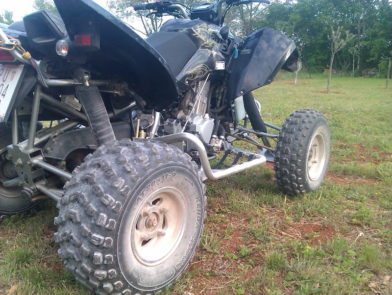 QUAD ACCESS APOLLO 300 IRS,2011 GOD. 3.100,00 EURA, 2011 god.