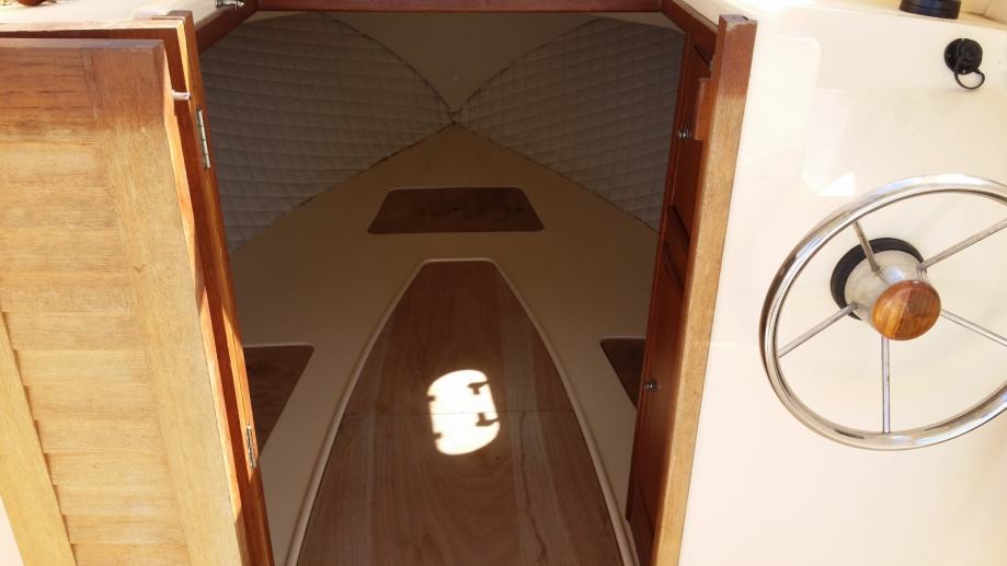 Najam broda - Rent a boat - Damor 600 folcika