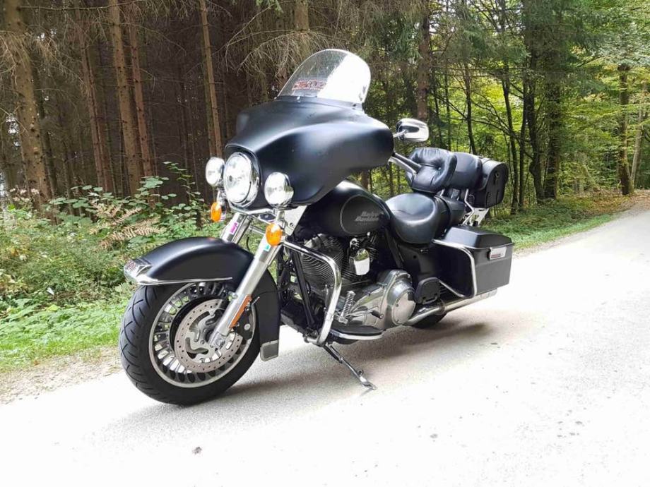 Harley Davidson Elektra Glide..2009g EUROPSKI, 1 vlasnik 1584 cm3, 2009 ...