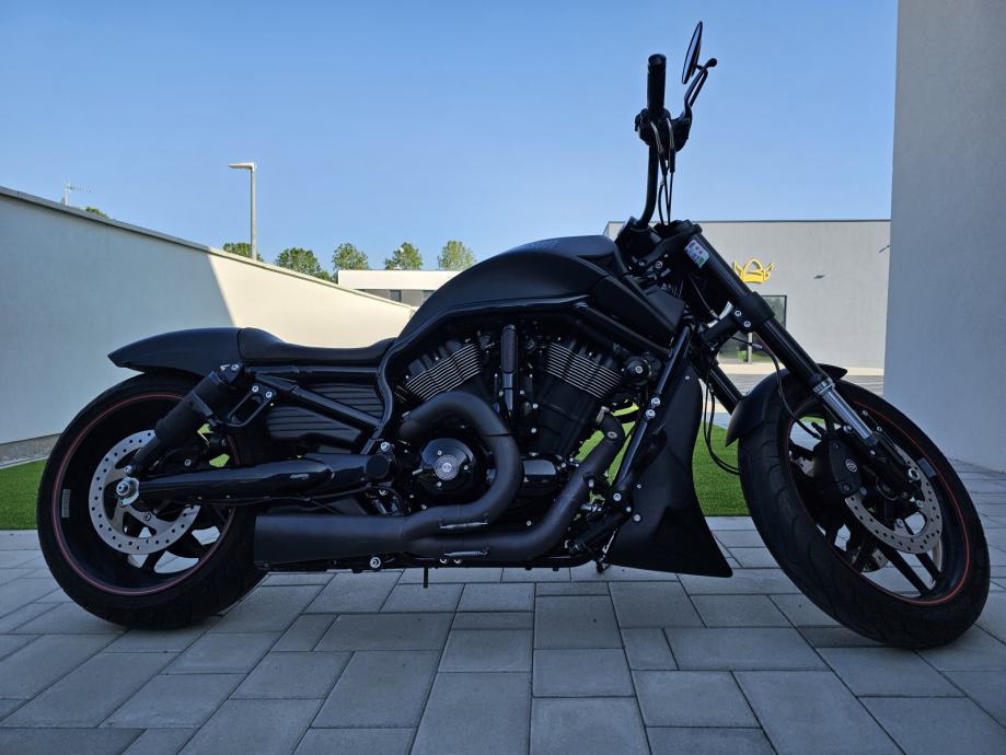 Harley Davidson V Rod Muscle (Night Rod Special) 1247 cm3., 2015 god.