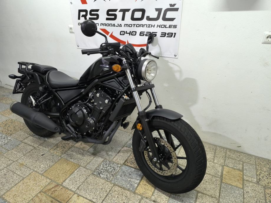 Honda CMX500A REBEL ABS KO NOVO SAMO 5551 KM 471 cm3, 2017 god.