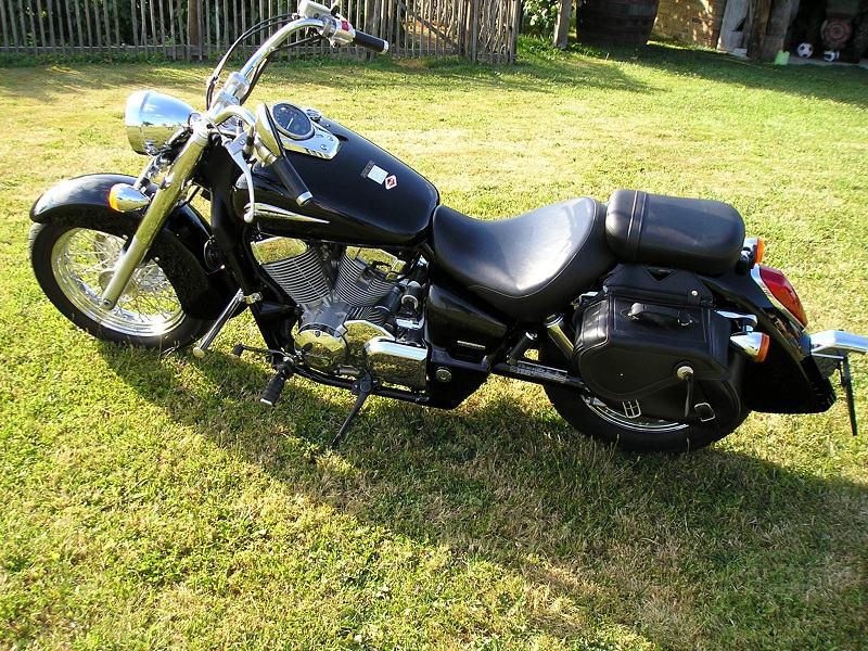 Honda Shadow 750 C8 745 cm3, 2008 god.