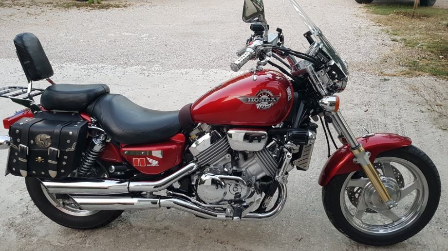 Honda VF 750 C 750 cm3, 1998 god.