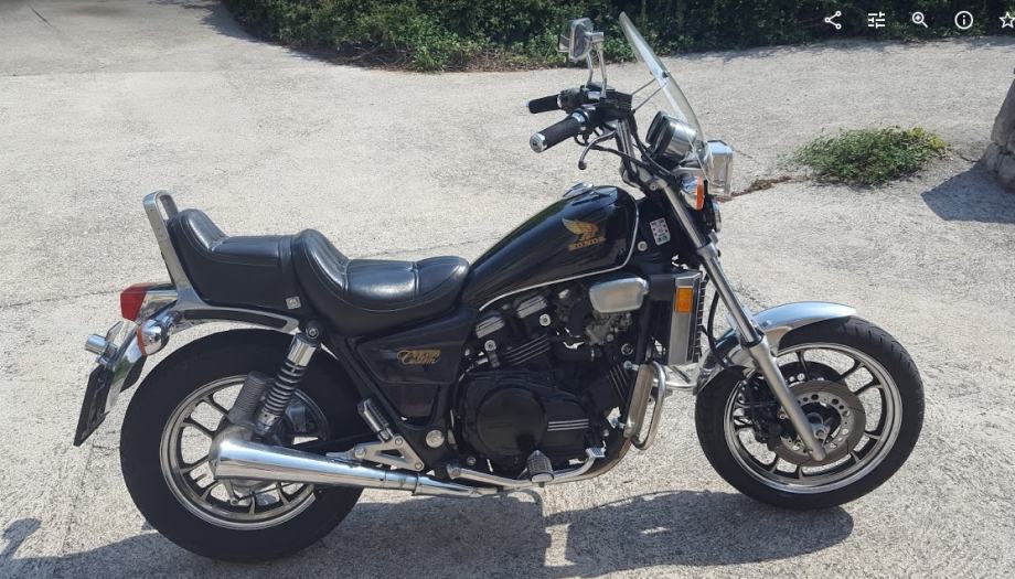 Honda vf 750 custom, 1985 god.