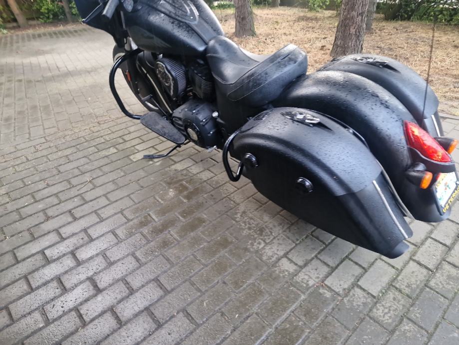 Indian chieftain 1800 cm3, 2016 god.