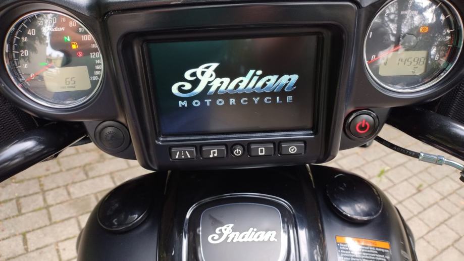 Indian chieftain 1800 cm3, 2019 god.