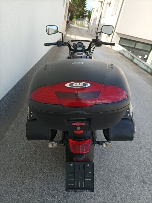 Kawasaki VULCAN 650 ABS, S GARANCIJOM, 2016 god.