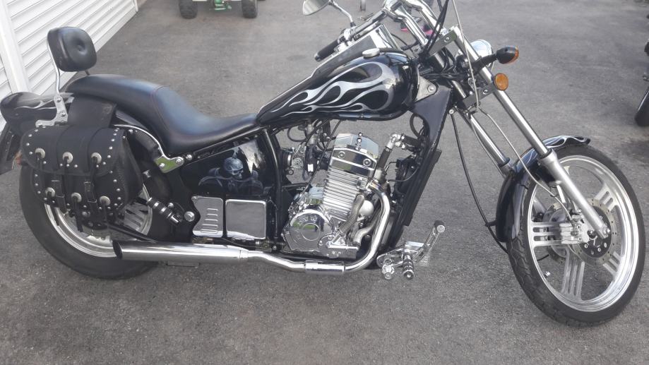 Regal Raptor Spyder 250 cm3, 2013 god.