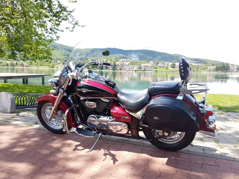 Suzuki Boulevard 805 cm3, 2007 god.