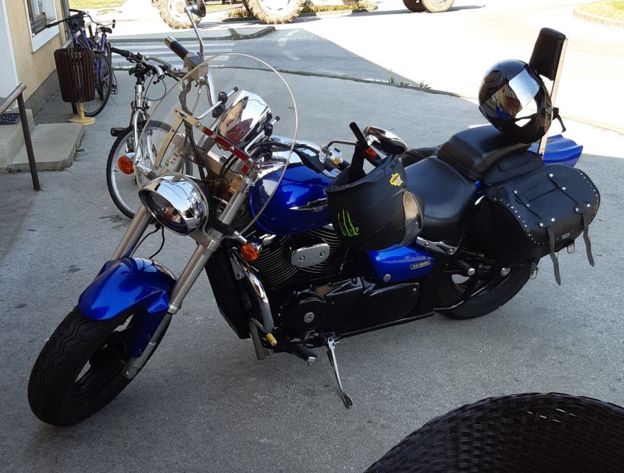 Suzuki INTRUDER 805 cm3, 2006 god.