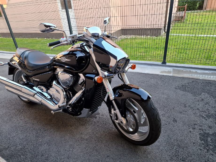Suzuki Intruder vzr 1800 cm3, 2010 god.