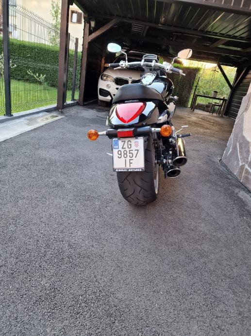 Suzuki Intruder vzr 1800 cm3, 2010 god.