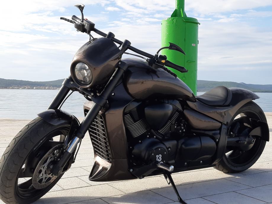 Suzuki M1800R Tomic custom, 2007 god.
