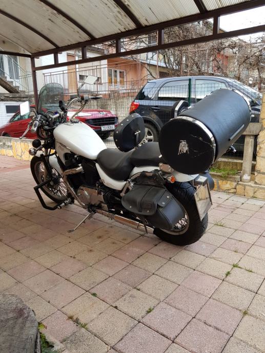 Suzuki VS 700 Intruder 700 cm3, 1986 god.